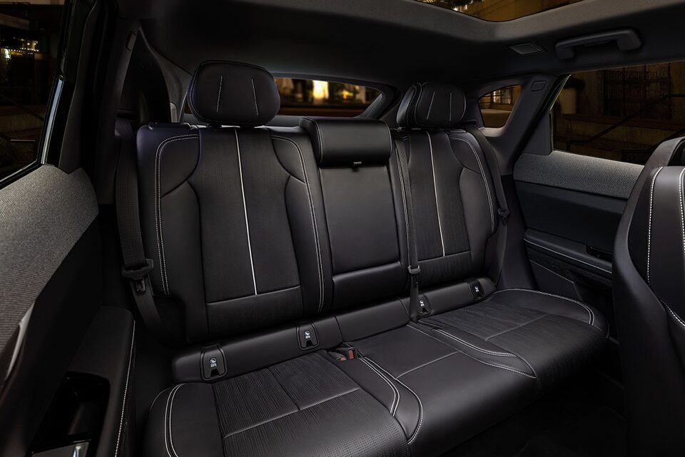 2025 OPTIQ | Vehicle Specifications | Cadillac