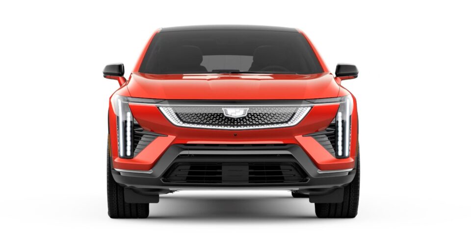 2025 OPTIQ | Vehicle Features | Cadillac