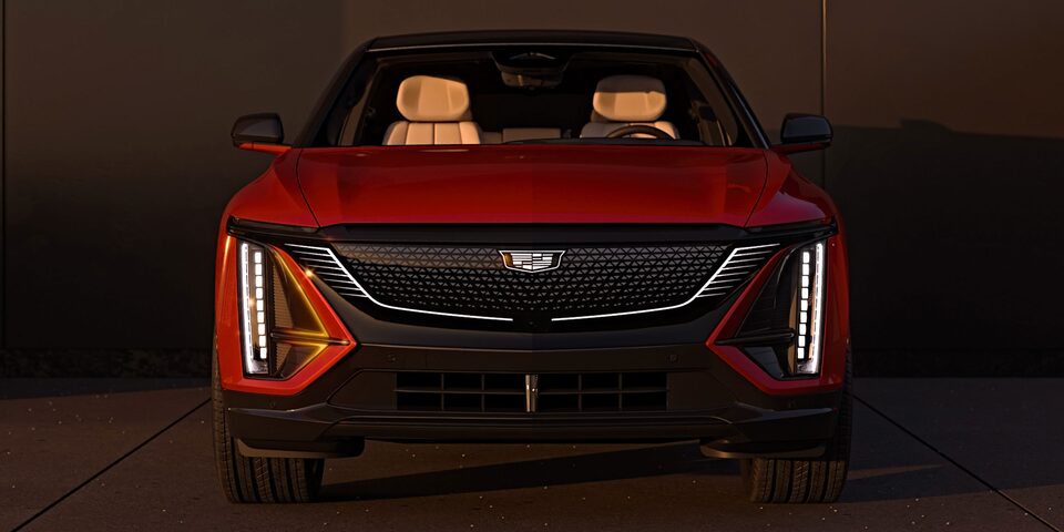 Features Overview | 2024 Cadillac LYRIQ Electric SUV